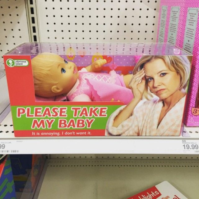 18 faux cadeaux de Noël hilarants qu’un gars a placés parmi les autres ...