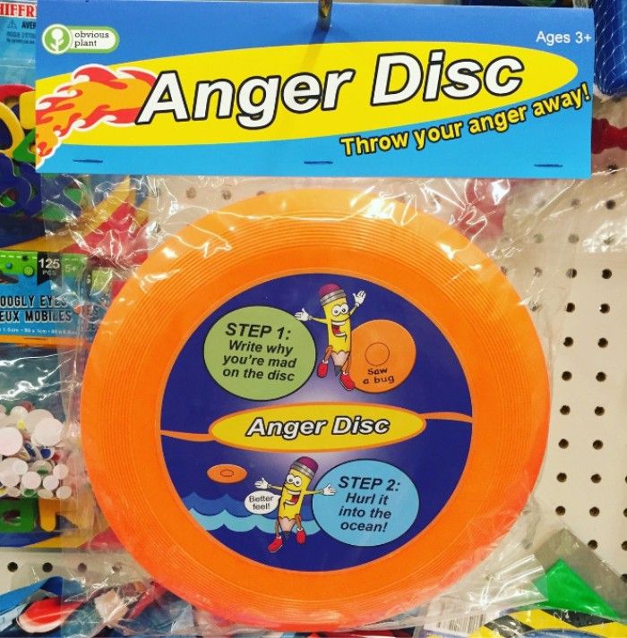 18 faux cadeaux de Noël hilarants qu’un gars a placés parmi les autres ...
