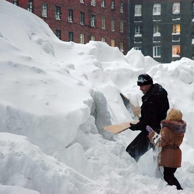 La ville la plus froide de Russie a reçu deux mois de neige en 5 jours ...