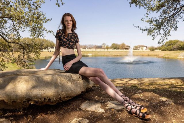 La Fille Aux Plus Longues Jambes Du Monde A Rejoint Onlyfans Pour Une