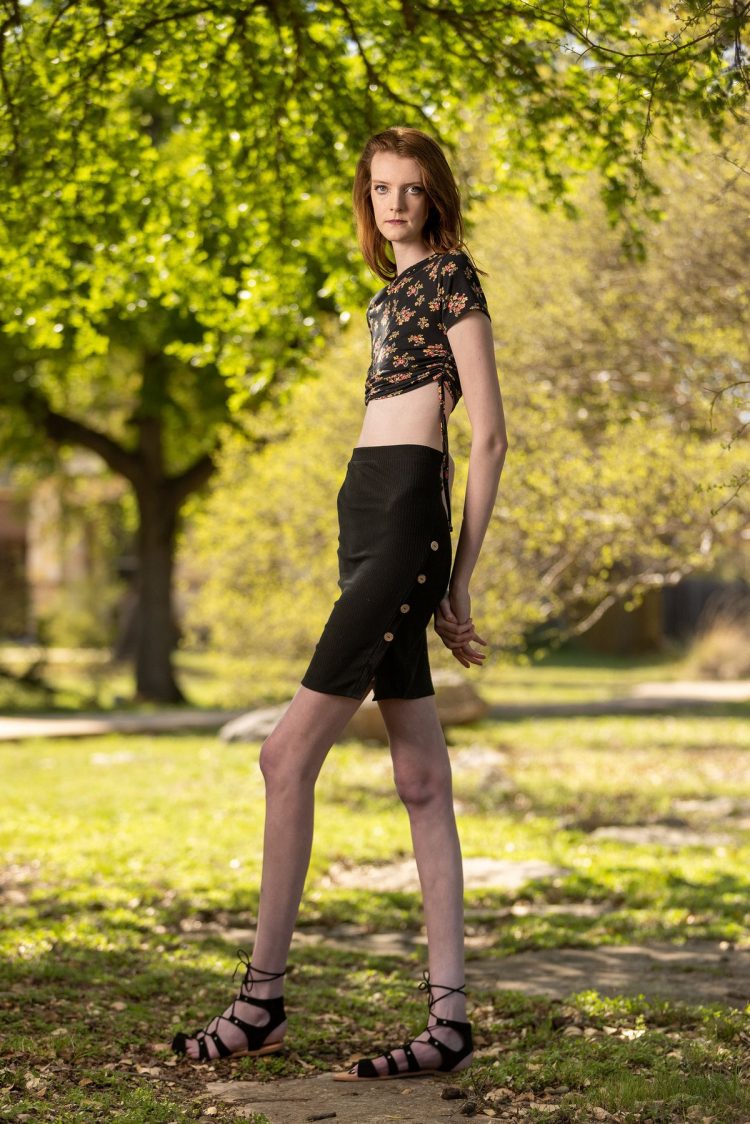 La fille aux plus longues jambes du monde a rejoint OnlyFans pour une ...