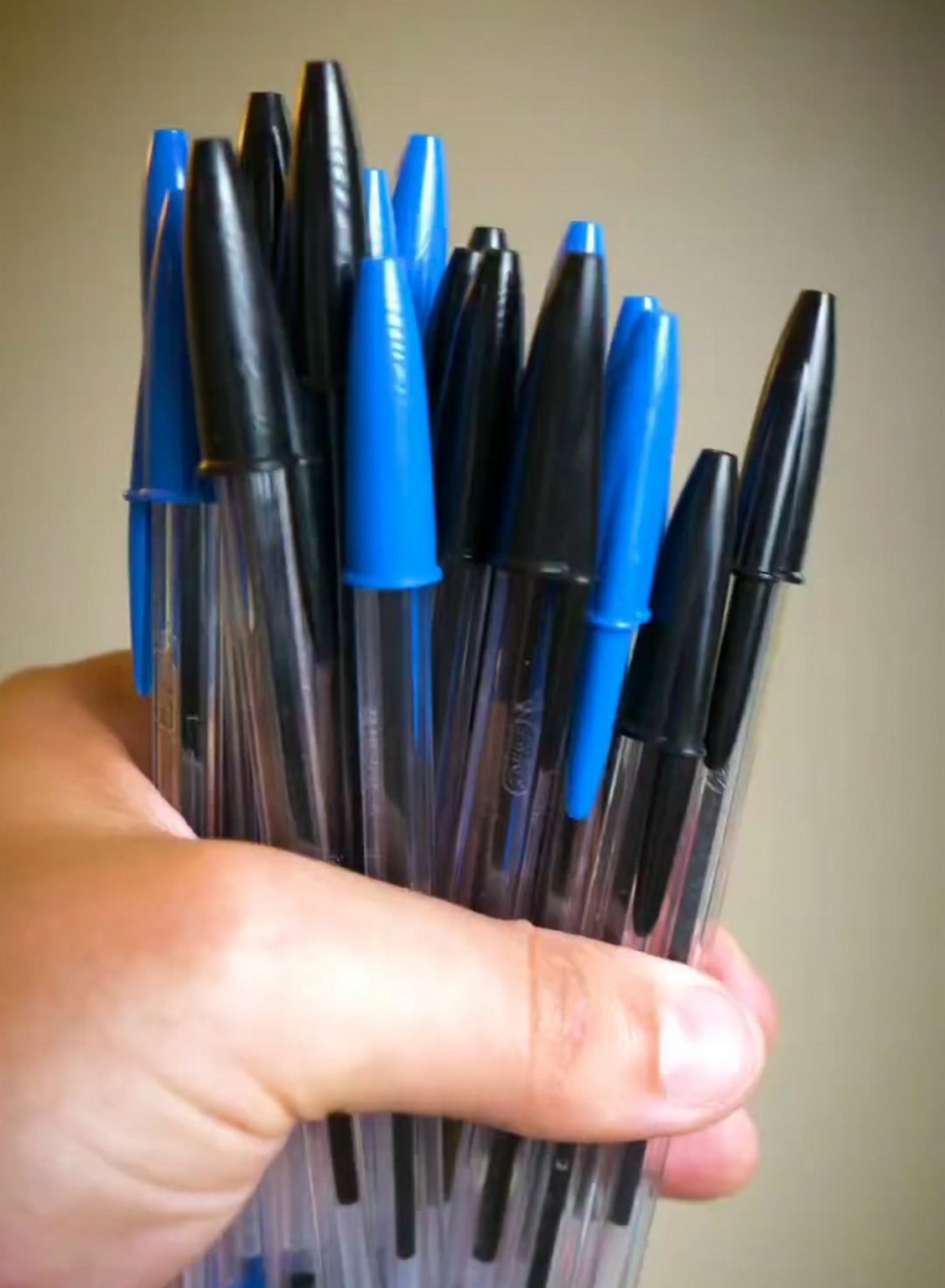 Les gens commencent tout juste à comprendre pourquoi il y a un trou ...