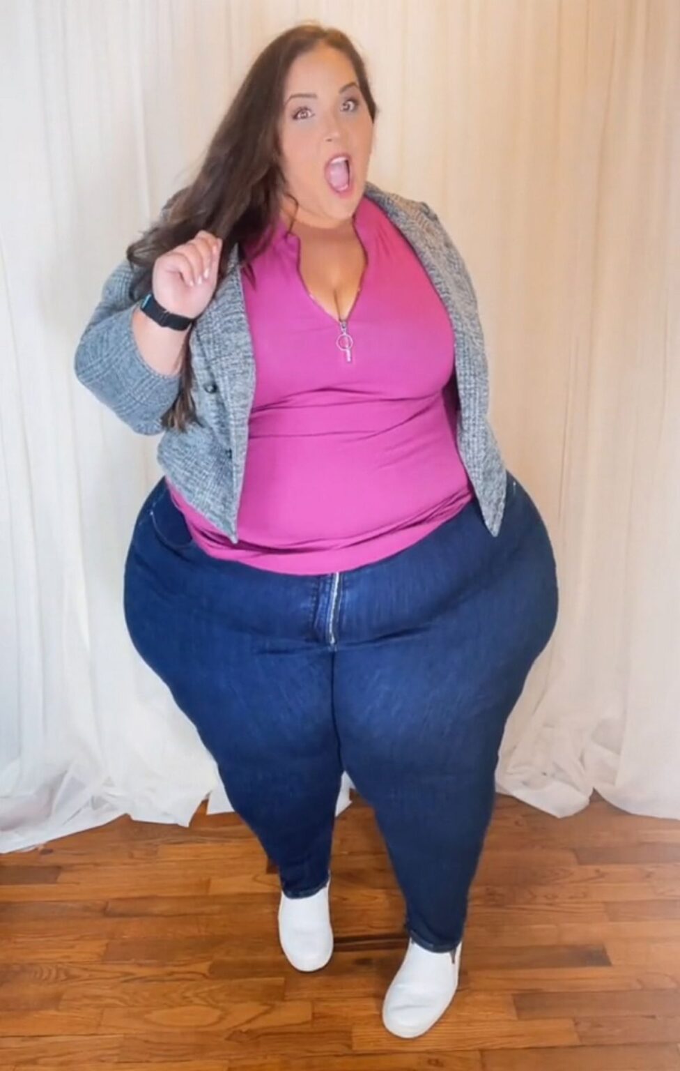 Une femme obèse dit qu’elle ne peut pas aller aux toilettes en avion ...