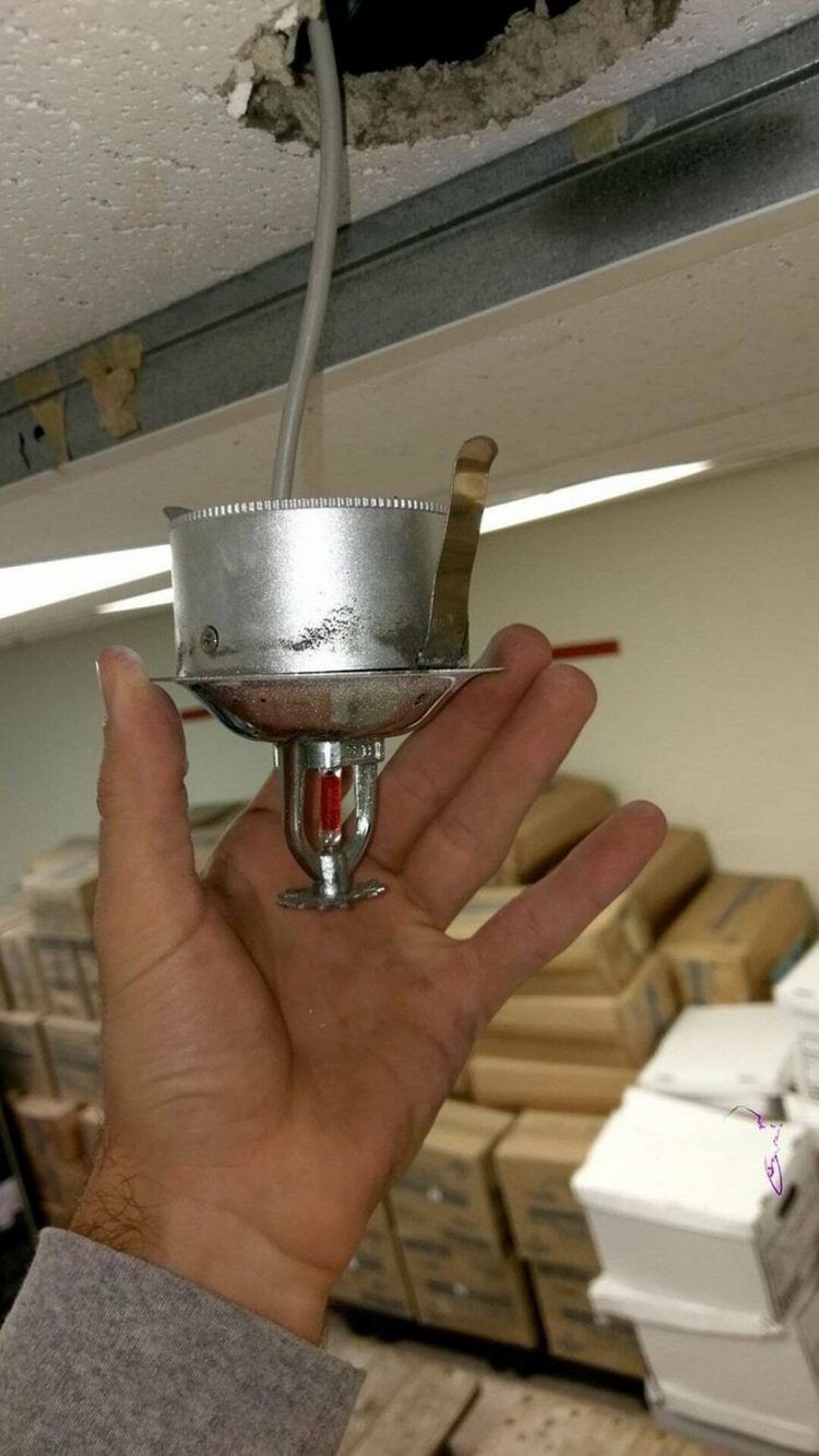 22 fois où des gens ont trouvé des caméras cachées dans des objets du ...